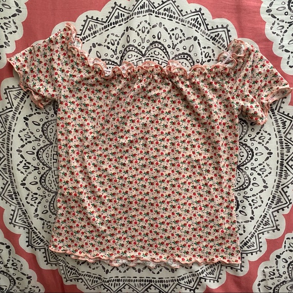 SHEIN | Tops | Floral Ruffle Trim Crop Top | Poshmark